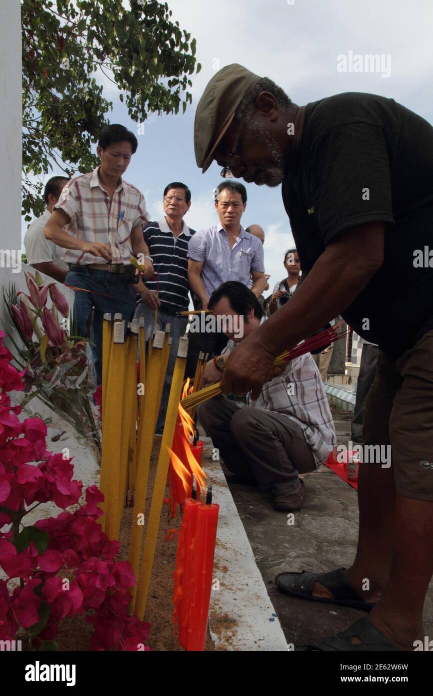 Chinese surinamese hi-res stock photography and images - Alamy