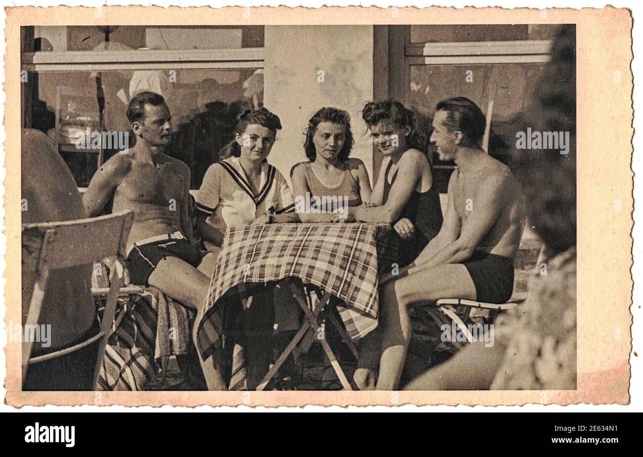 1940s summer fun photo hi-res stock photography and images - Alamy