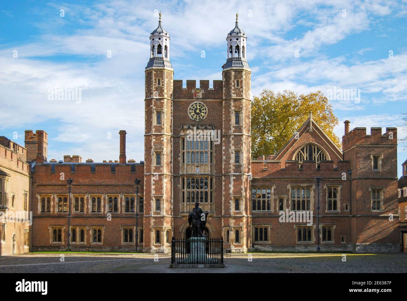 Eton college berkshire luptons tower hi-res stock photography and ...