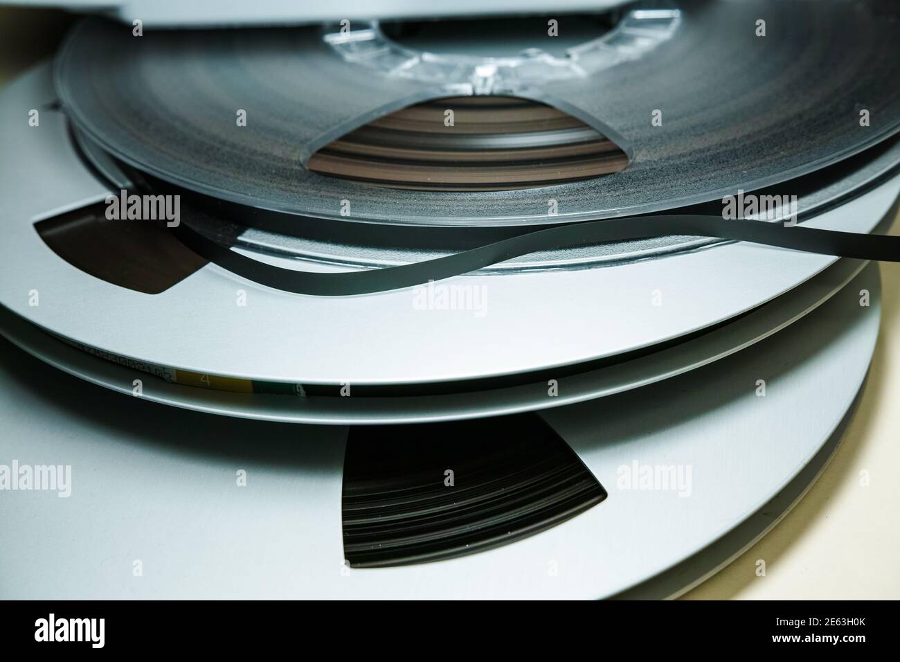 Recording tapes hi-res stock photography and images - Alamy