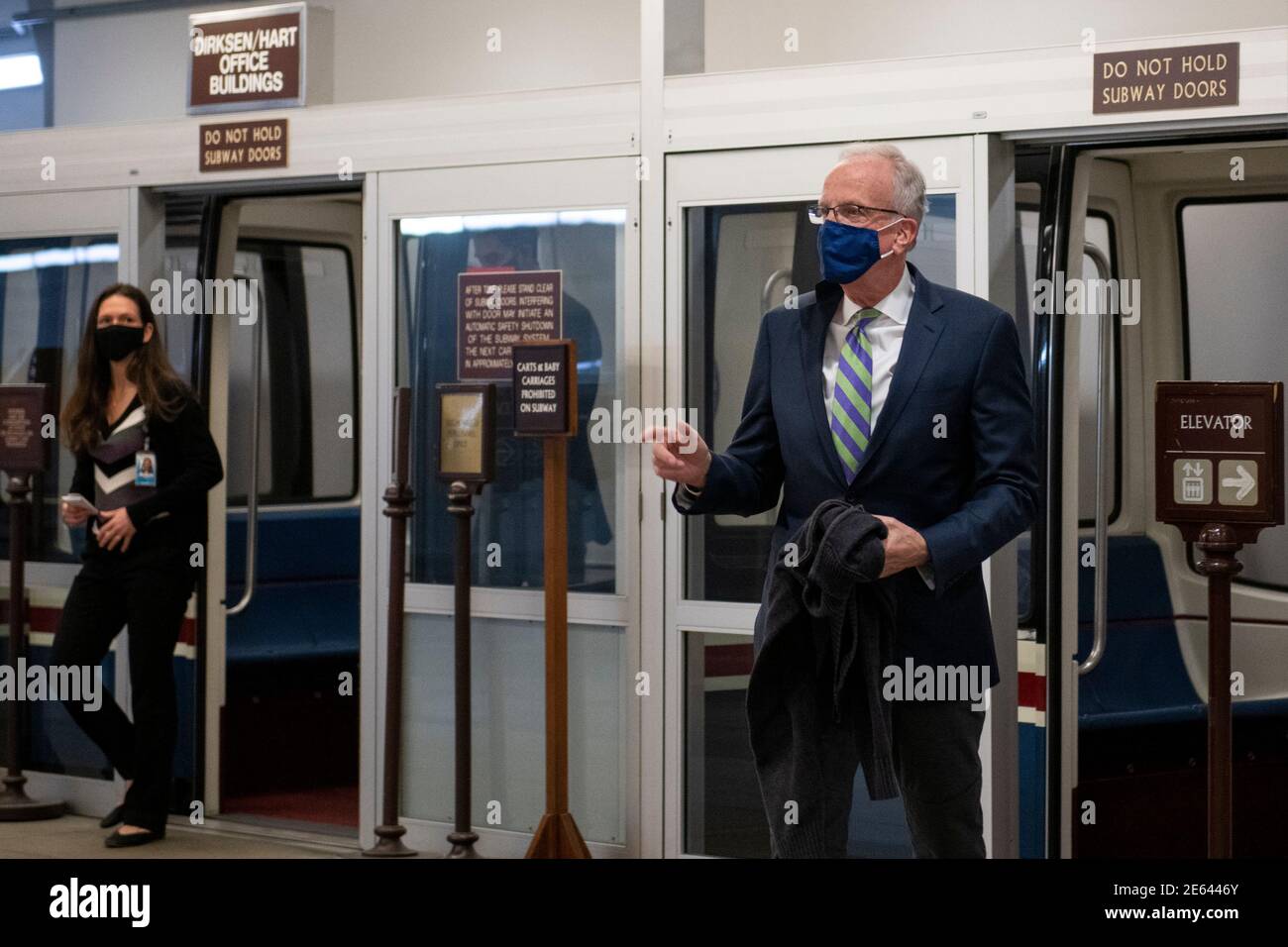 Senator moran hi-res stock photography and images - Alamy