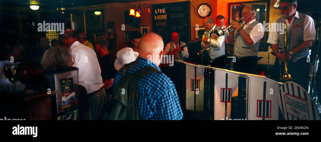 The Old Duke - Jazz Pub Jazz Band Playing Bristol Avon England Stock ...