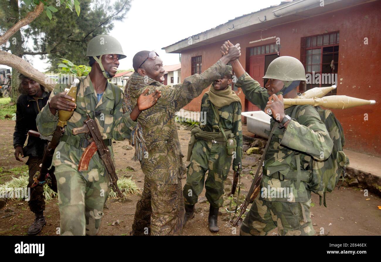 Congolese soldiers hi-res stock photography and images - Alamy