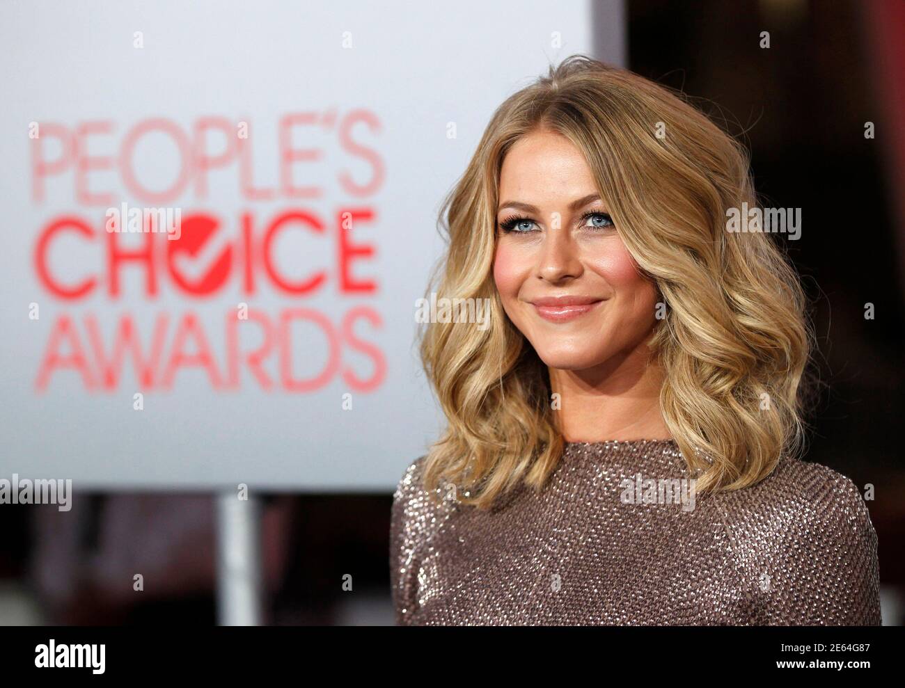Singer dancer actress julianne hough hi-res stock photography and ...
