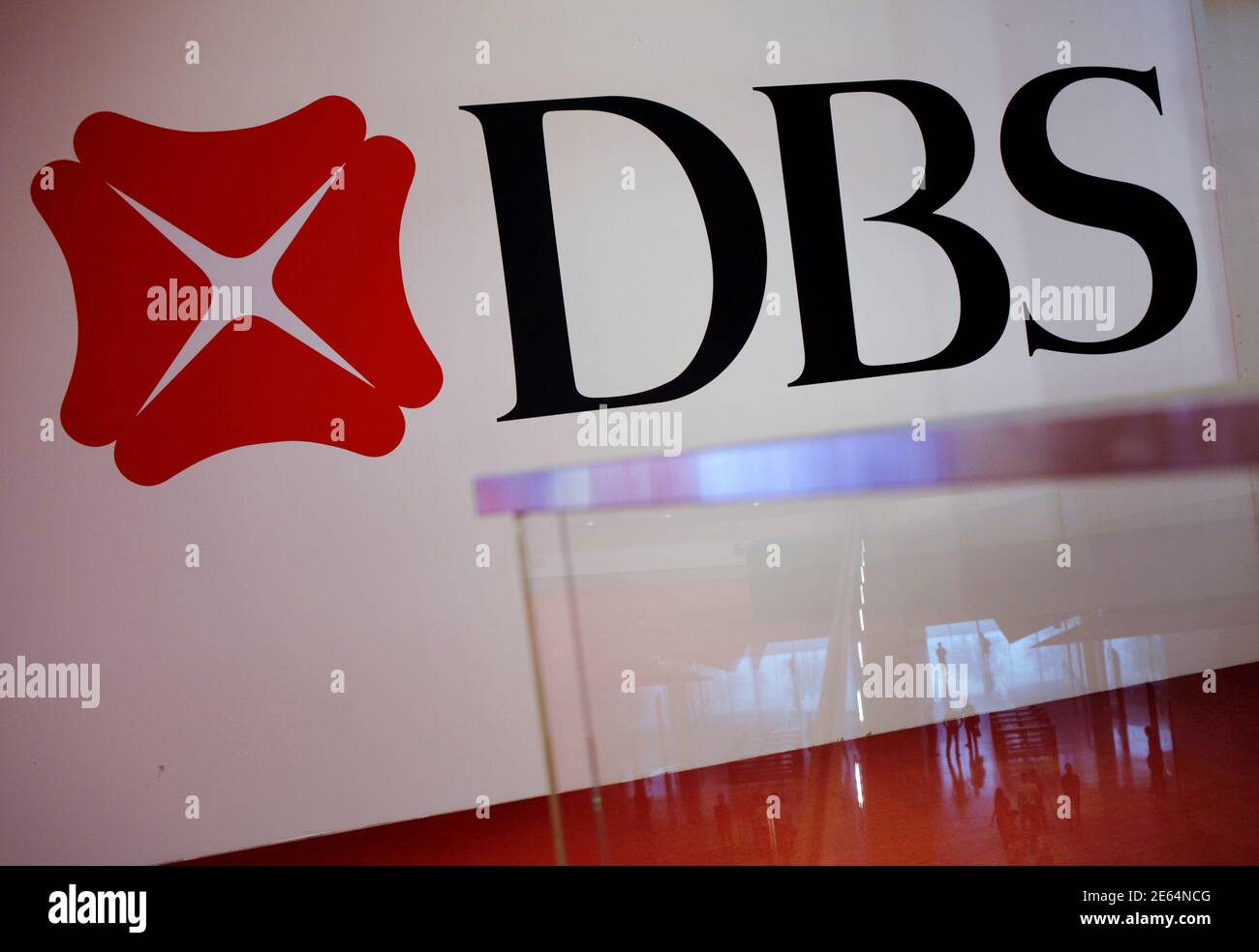 Dbs bank logo hi-res stock photography and images - Alamy