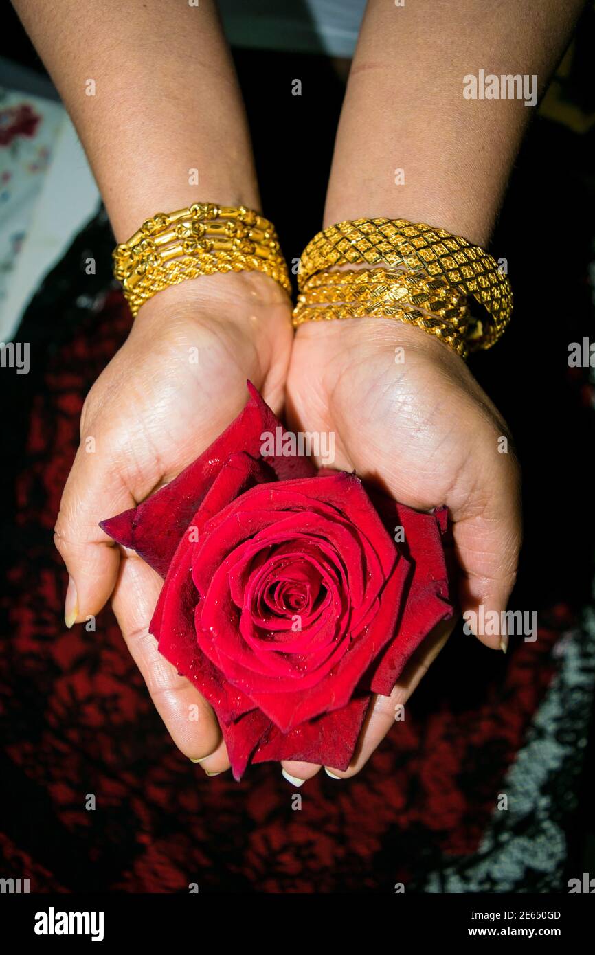 Gold bangles isolated hi-res stock photography and images - Alamy