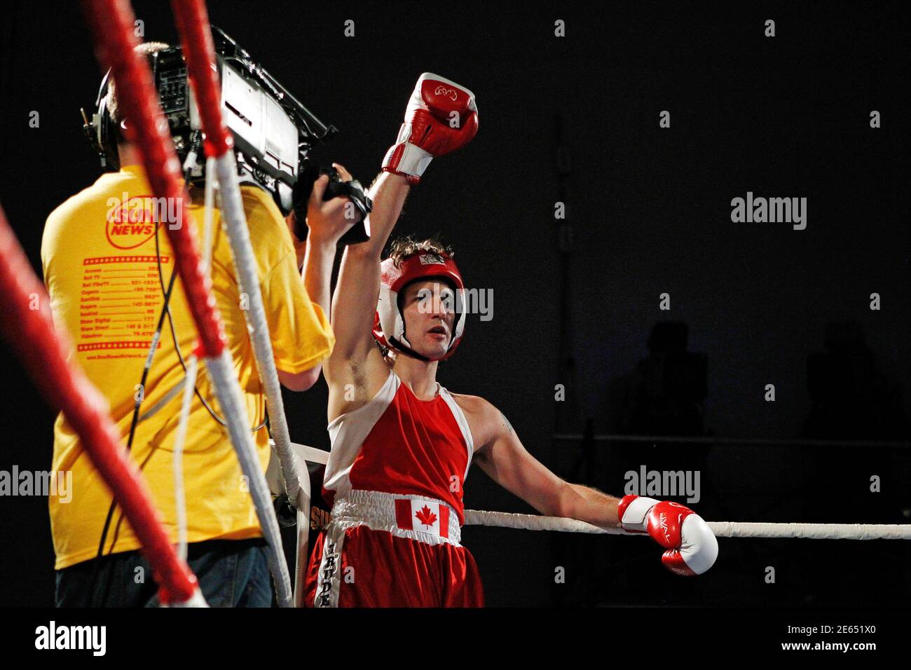 Justin trudeau boxing hi-res stock photography and images - Alamy
