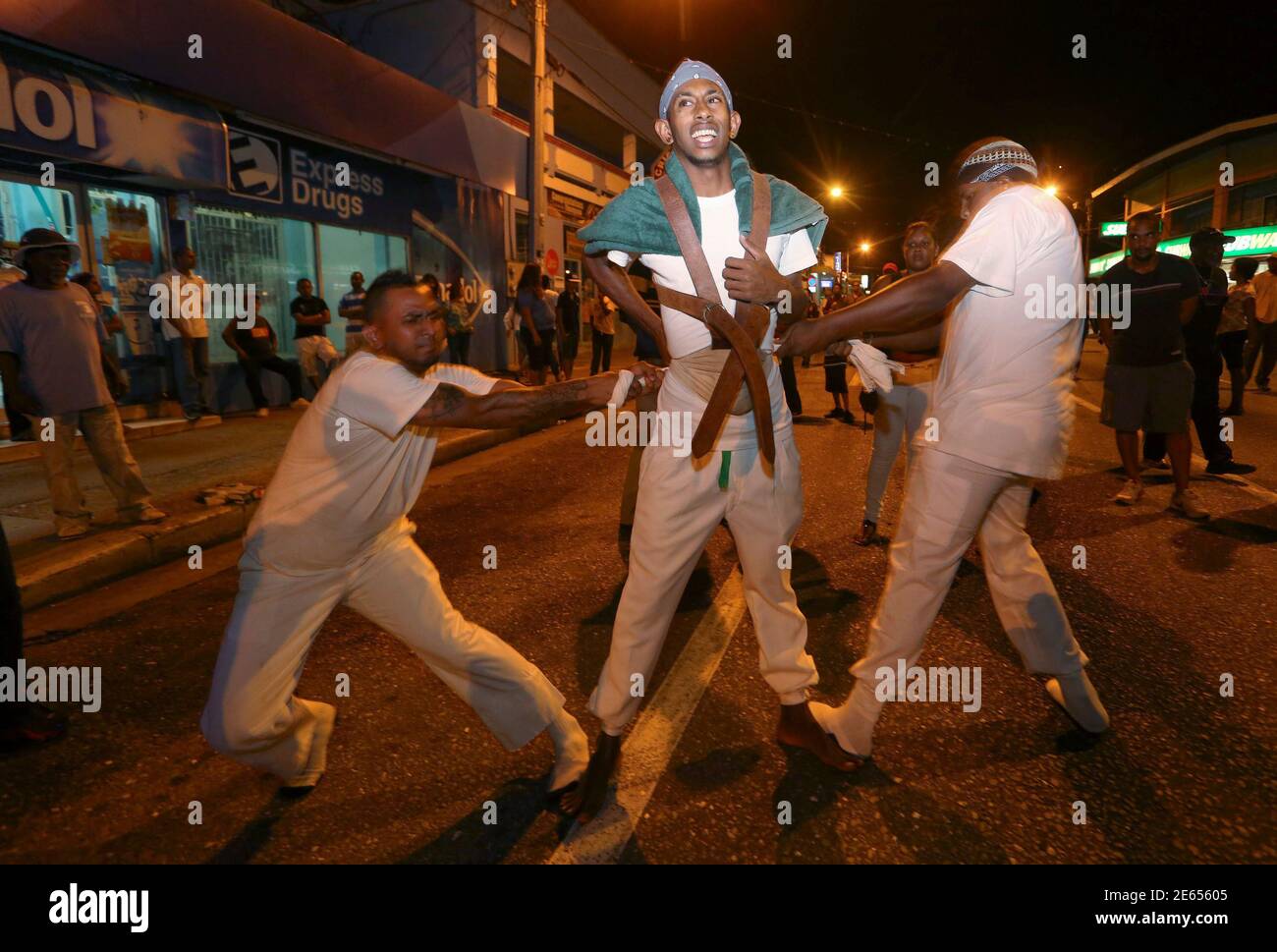 Hosay trinidad hi-res stock photography and images - Alamy