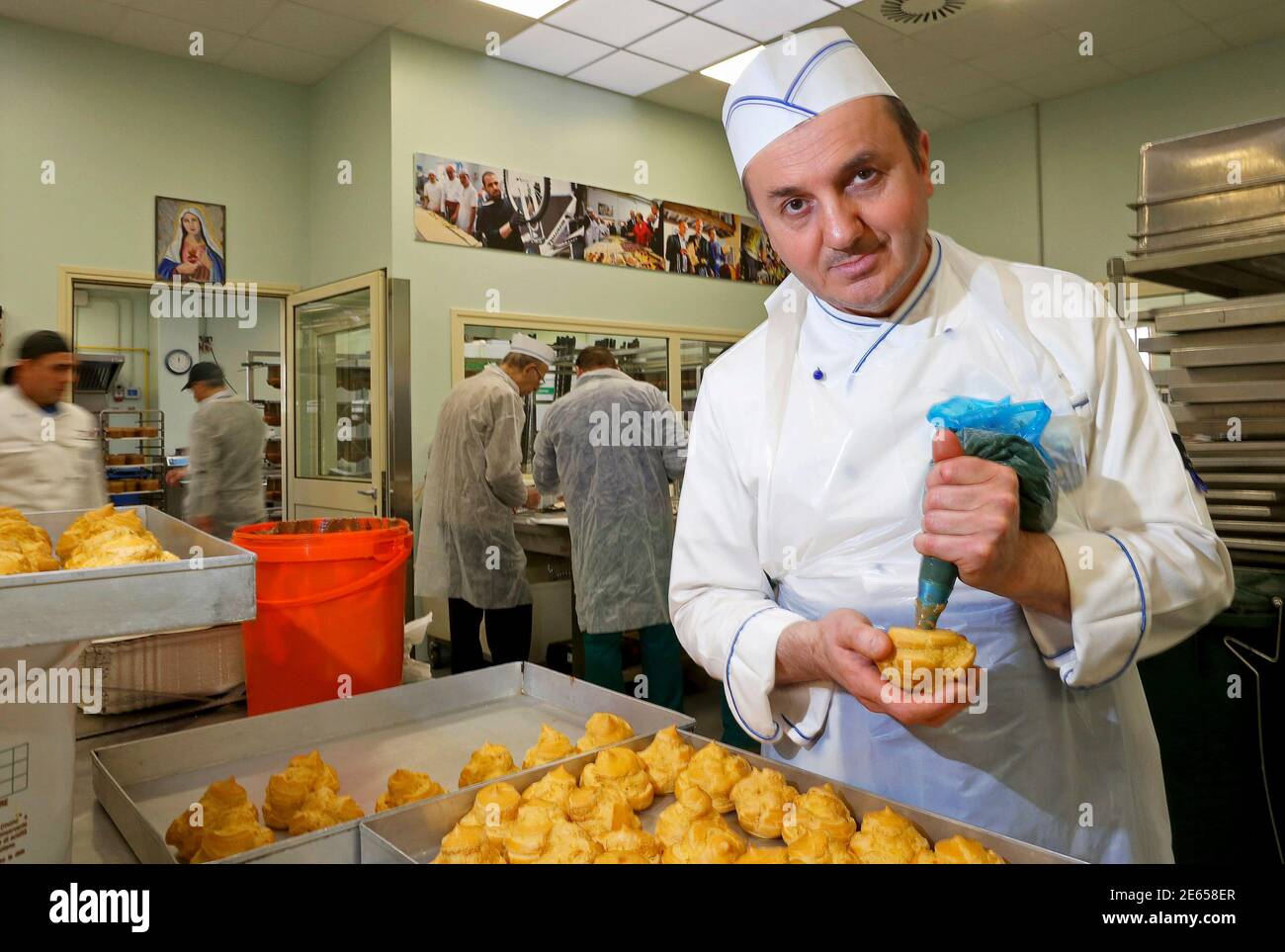 Team steps hi-res stock photography and images - Alamy