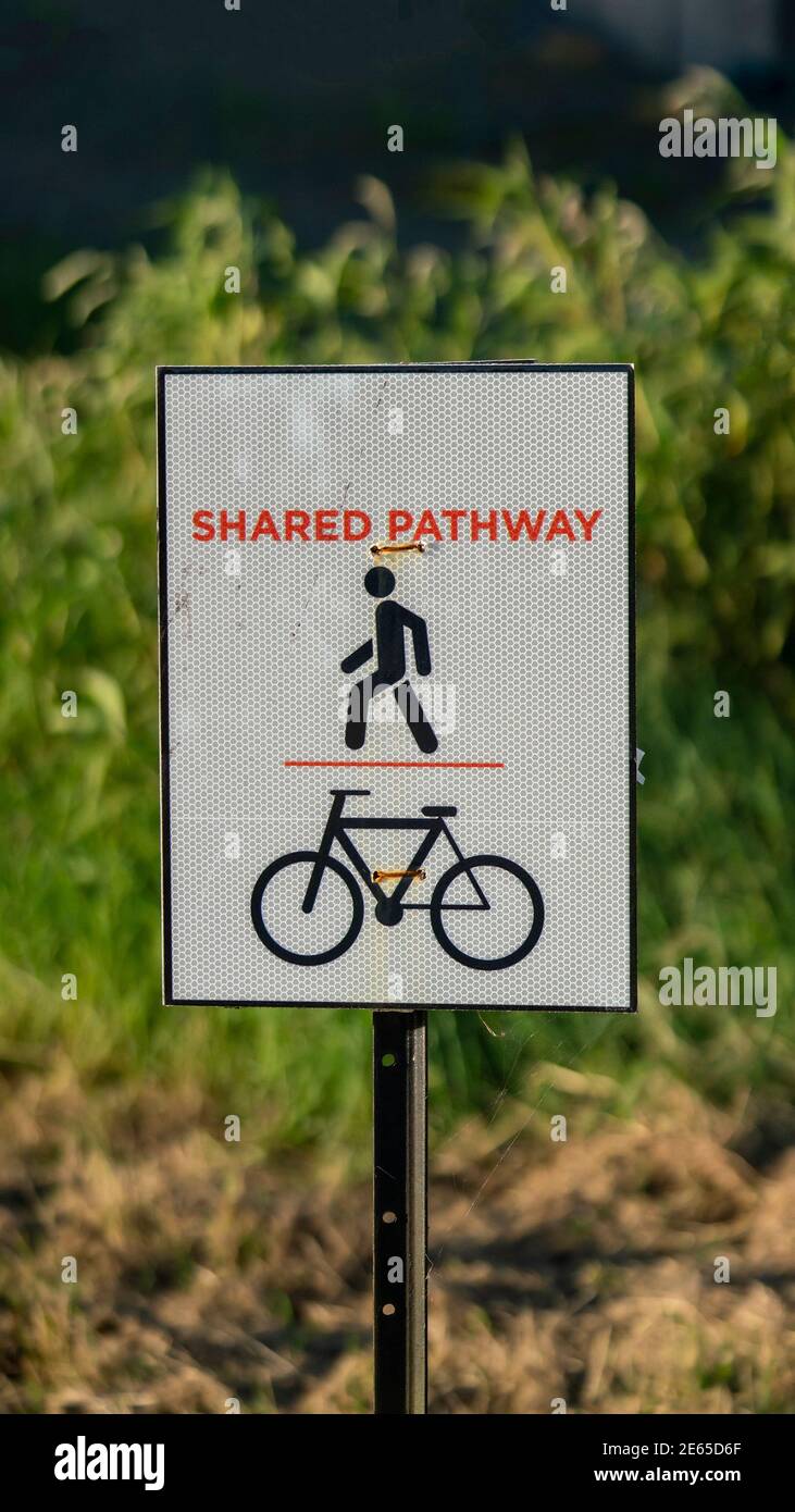 Shared pathway hi-res stock photography and images - Alamy