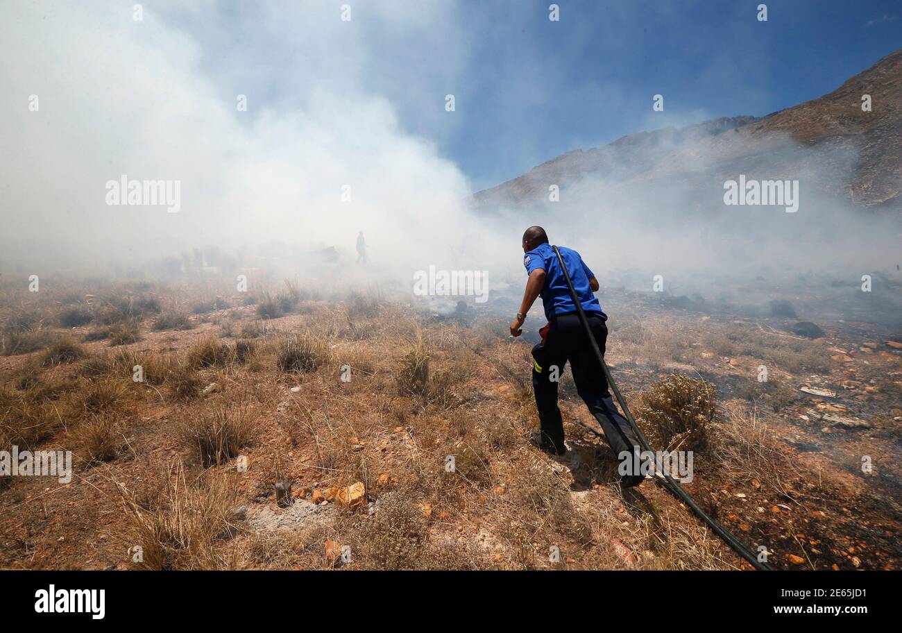 Incident de police hi-res stock photography and images - Alamy