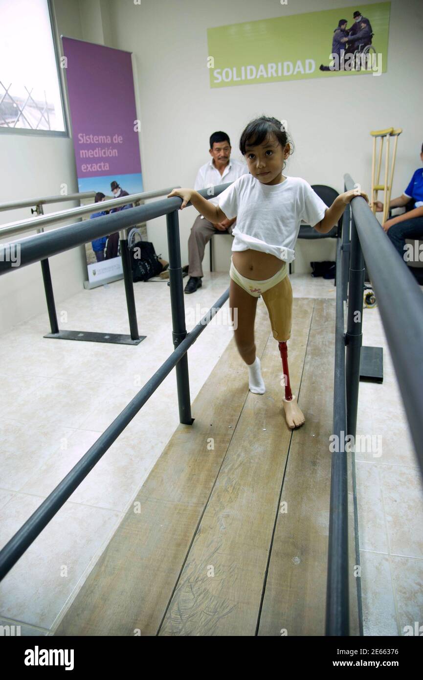 Human leg human limb hi-res stock photography and images - Alamy