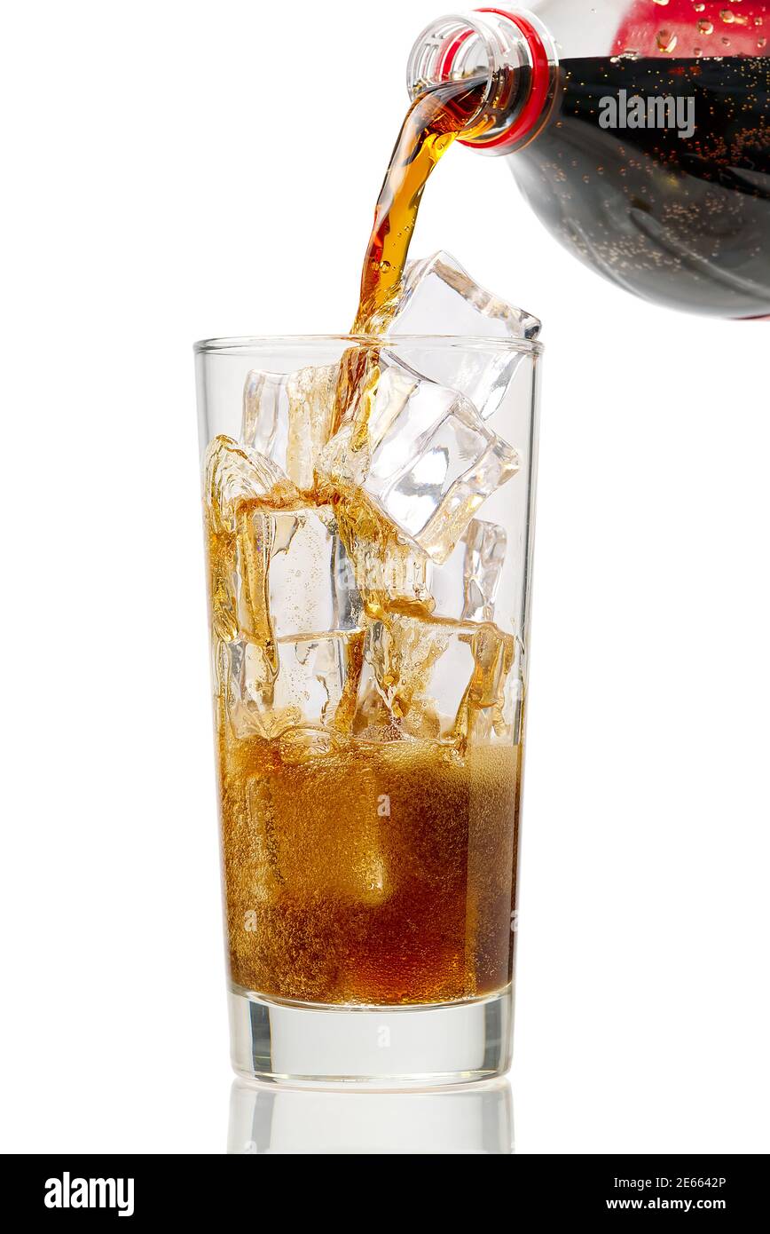 Pouring cola hi-res stock photography and images - Alamy