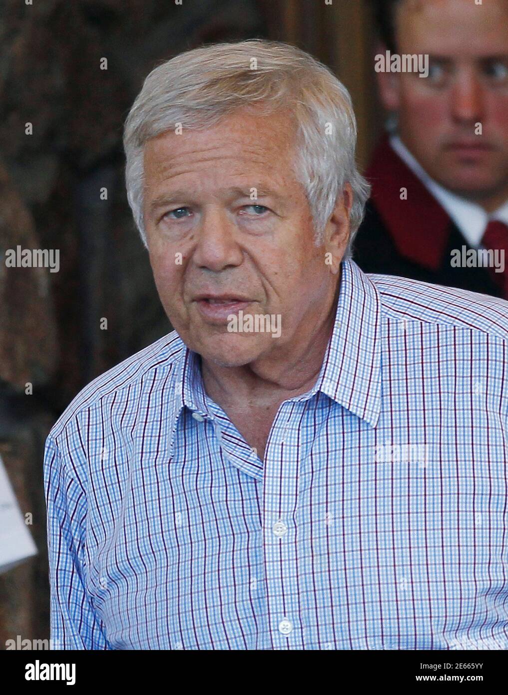 American football team owner hi-res stock photography and images - Alamy