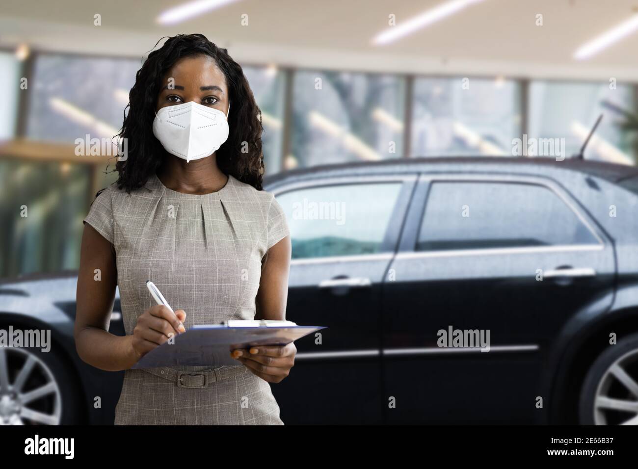 African american car dealership hi-res stock photography and images - Alamy