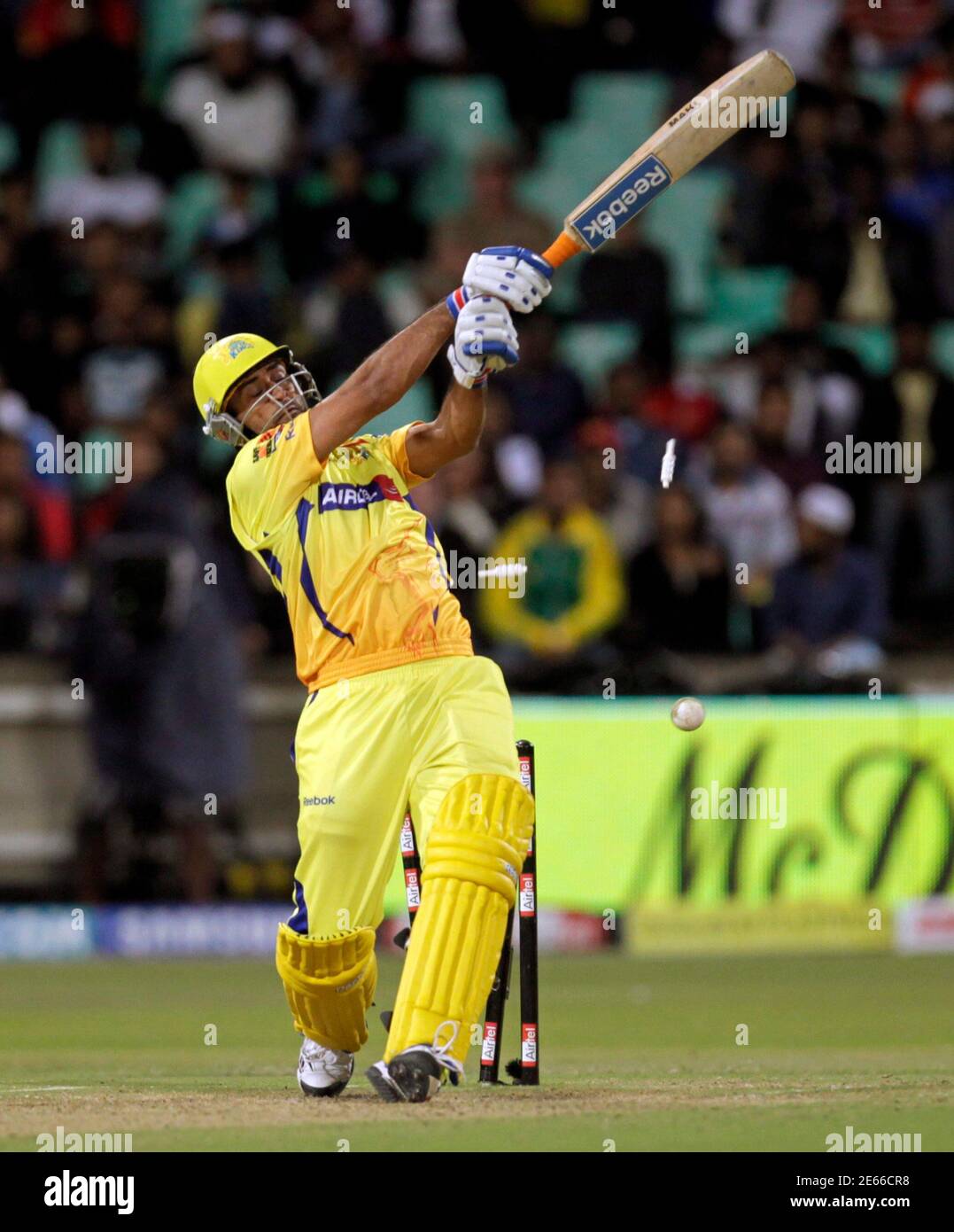 Ms dhoni chennai super kings hi-res stock photography and images - Alamy