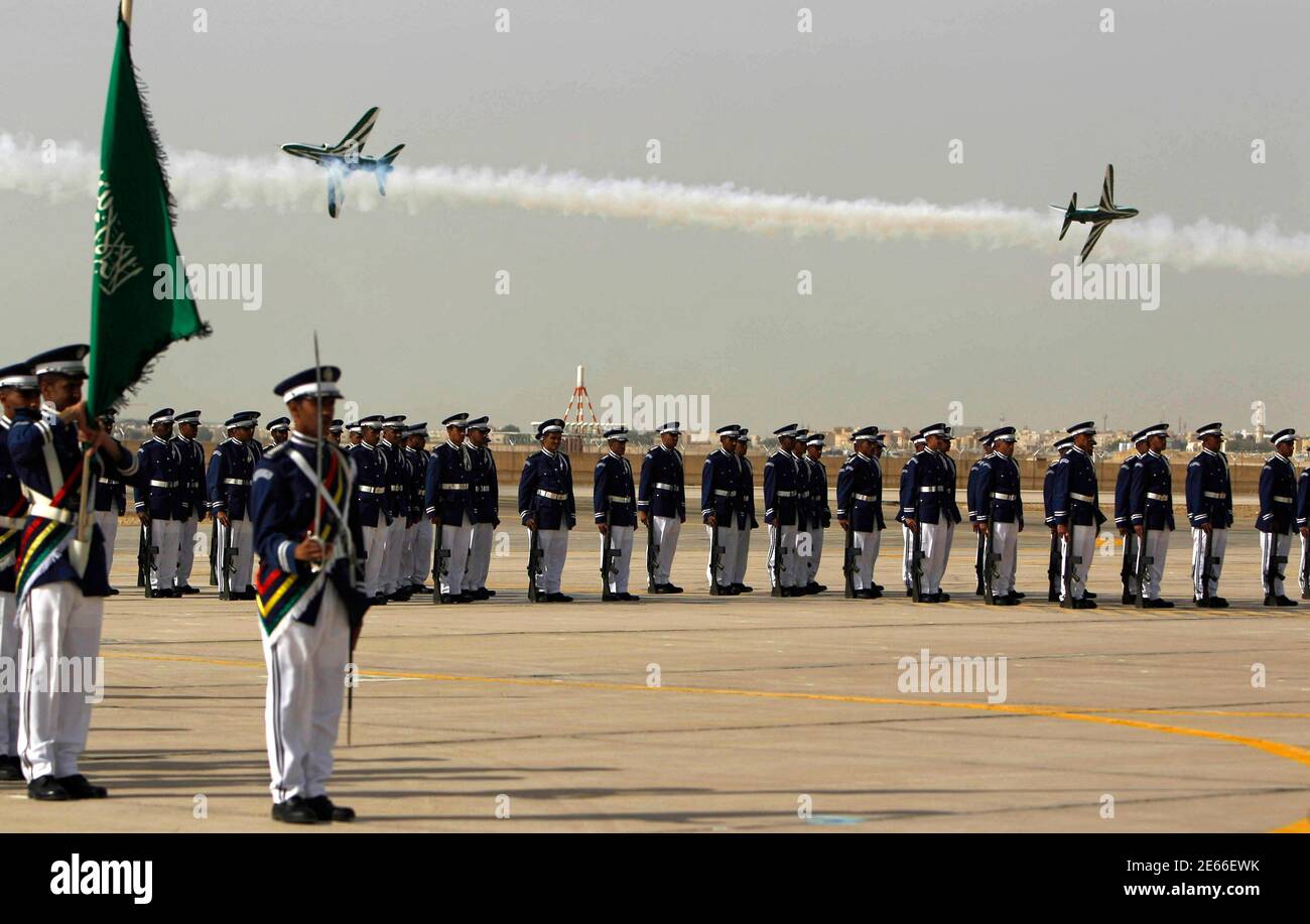 Saudi graduation ceremony hi-res stock photography and images - Alamy