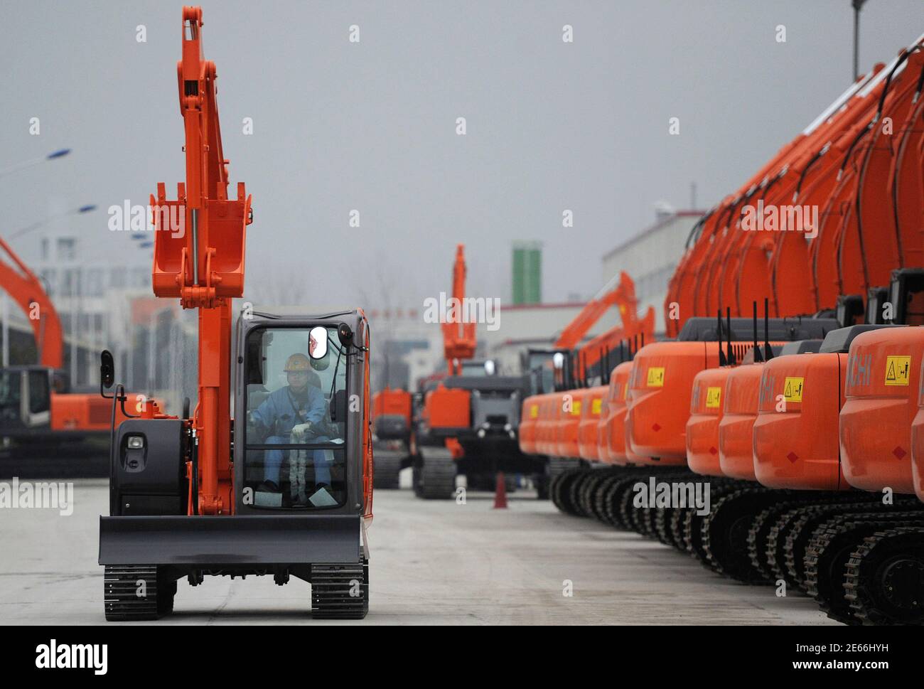 Goal construction hi-res stock photography and images - Alamy