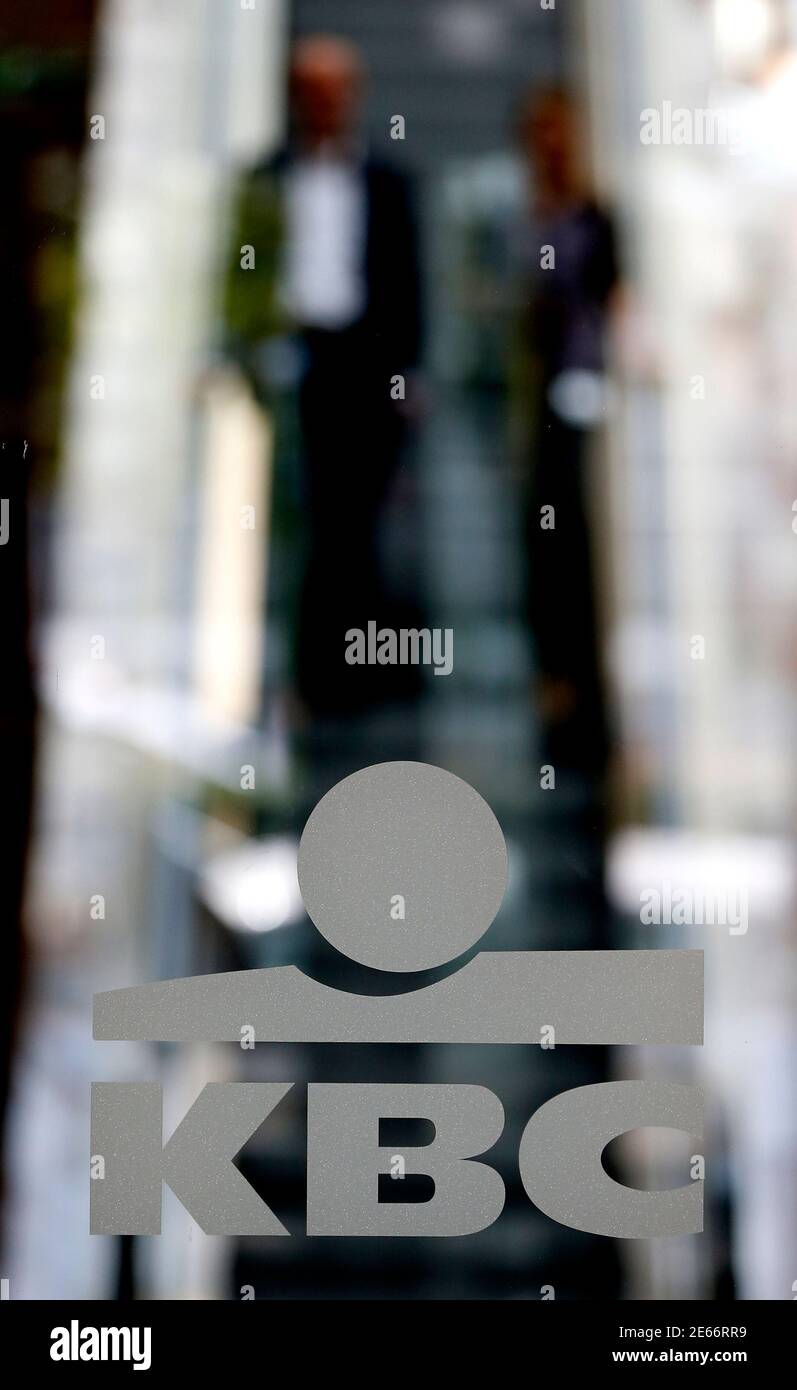 Kbc logo hi-res stock photography and images - Alamy