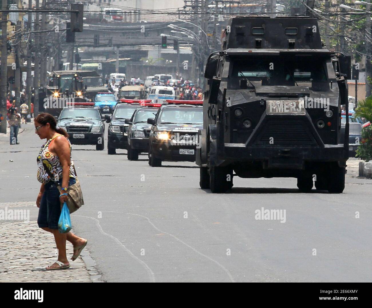 Rio De Janeiro Brazil Police Cars High Resolution Stock Photography and ...