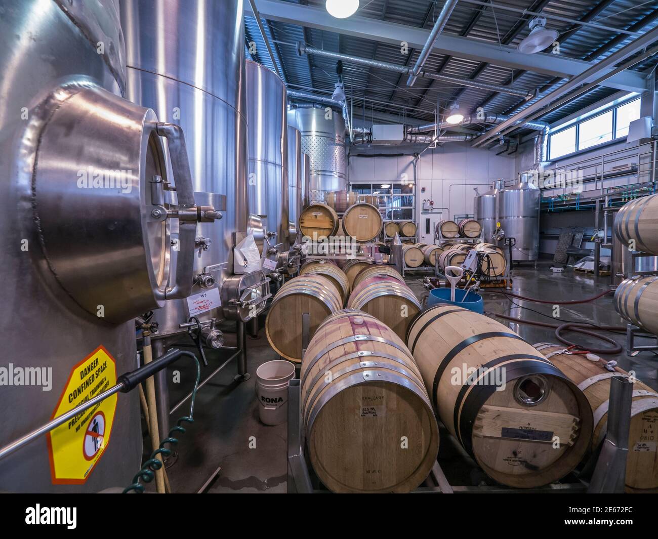 Cellar tank hi-res stock photography and images - Alamy