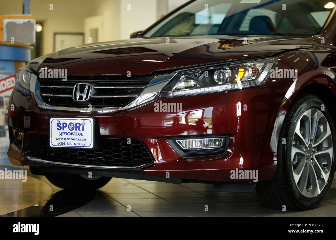 Ford square hi-res stock photography and images - Alamy