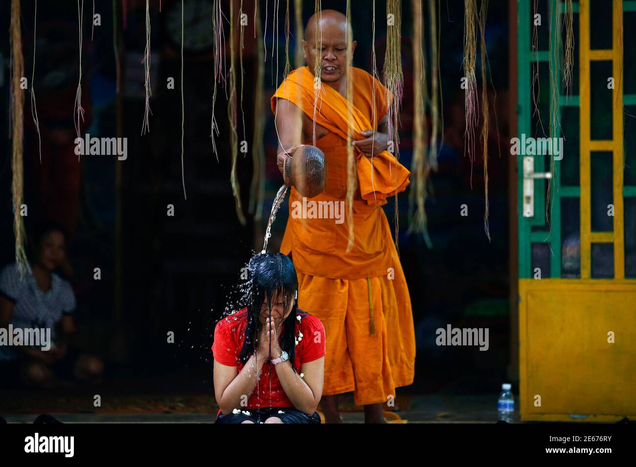 Buddhist ceremony in a cambodian pagoda hi-res stock photography and ...