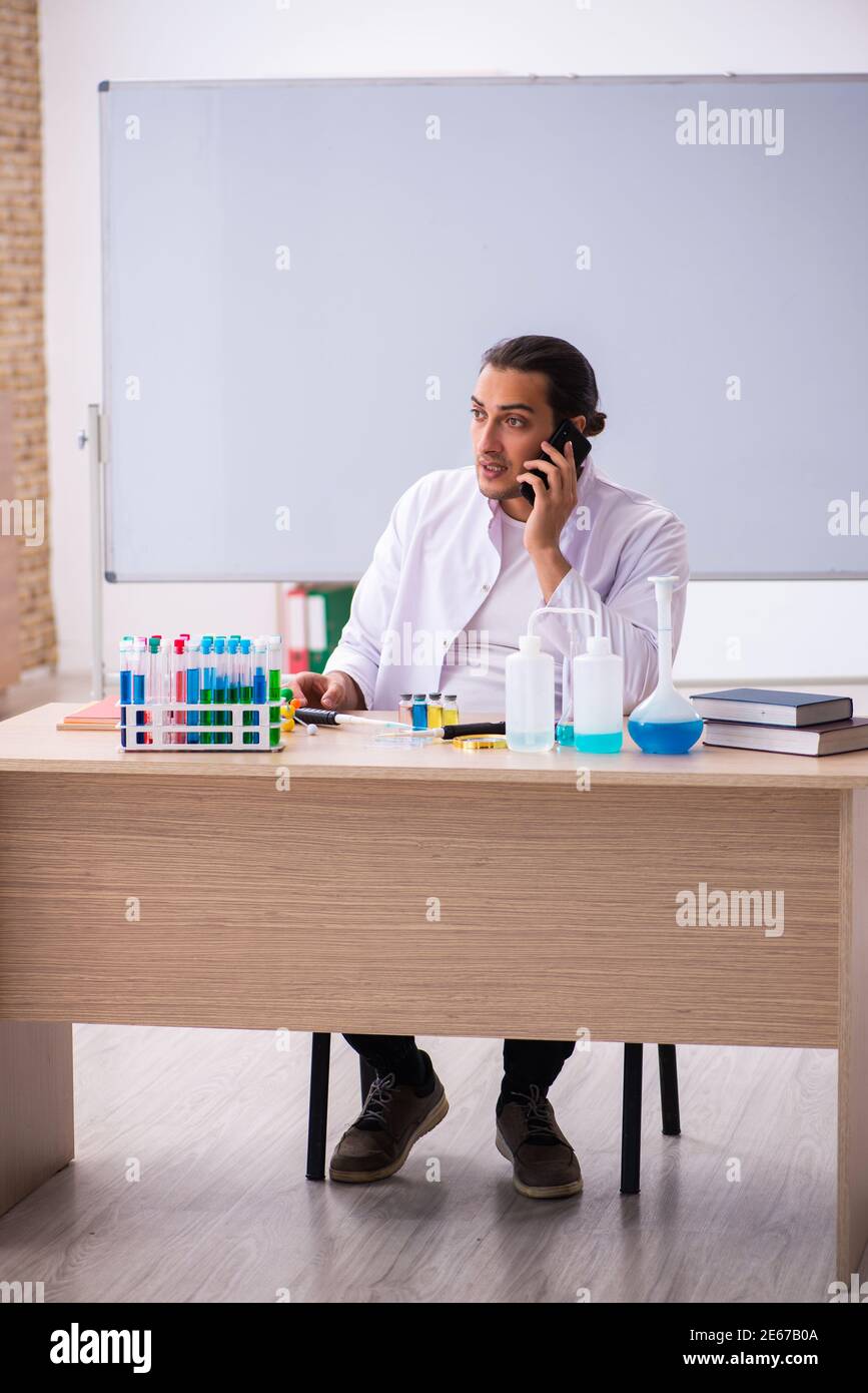 Teacher student talking in laboratory hi-res stock photography and ...