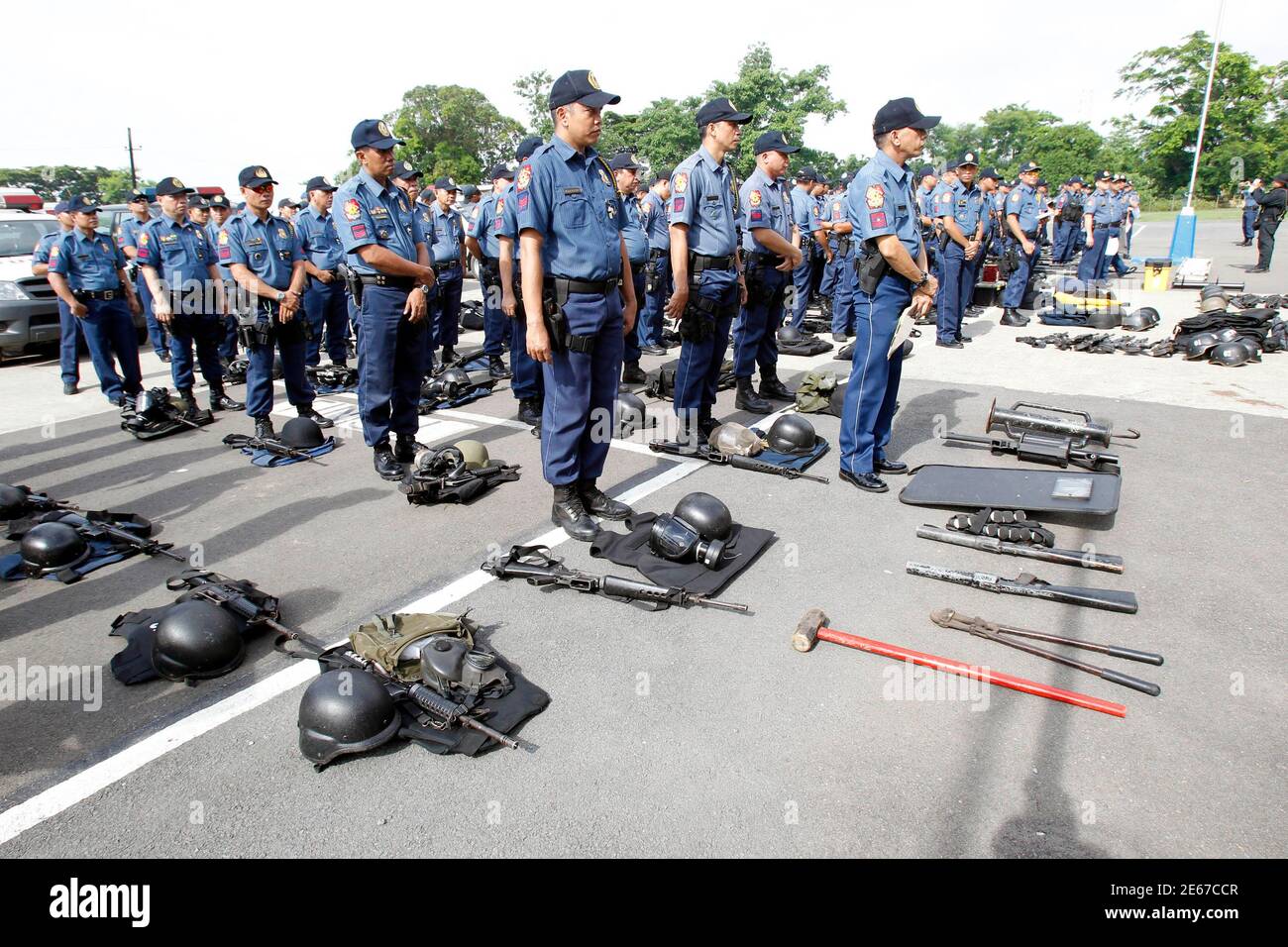 Swat team rescue hi-res stock photography and images - Alamy