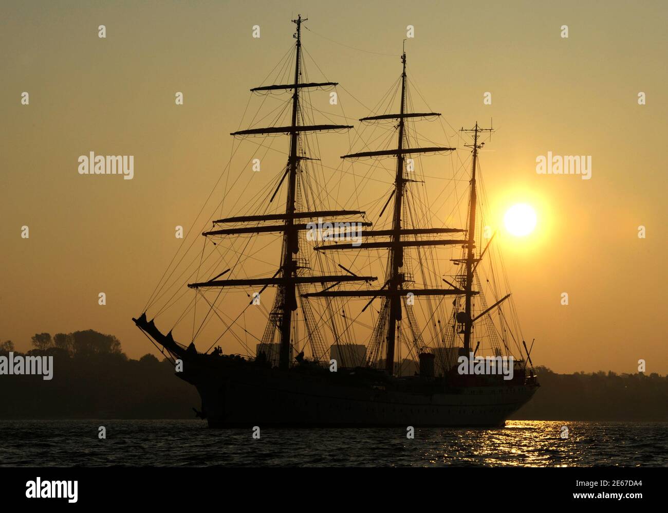 German navy sailing ship gorch hi-res stock photography and images - Alamy