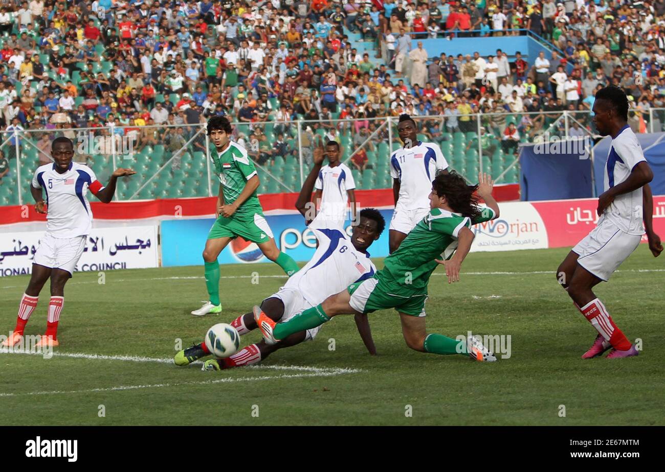 Al shaab stadium hi-res stock photography and images - Alamy