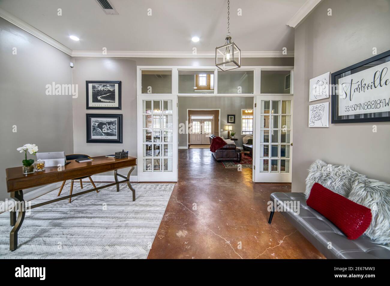 Clean and simple designs with just a splash of color to add contrast ...