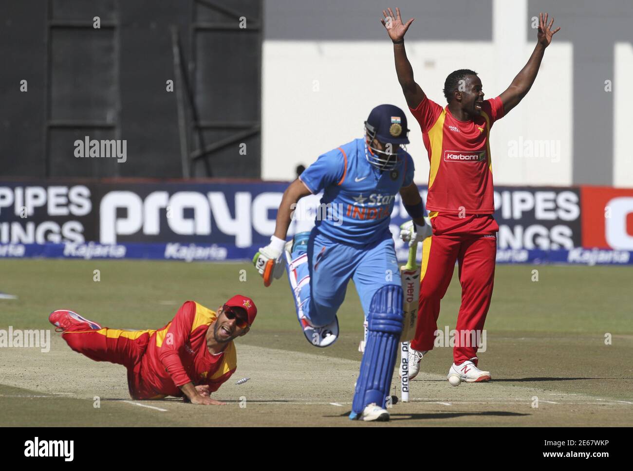 Robin uthappa hi-res stock photography and images - Alamy