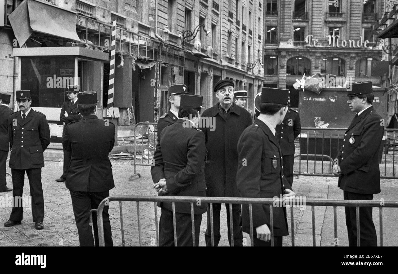 Explosion crime scene Black and White Stock Photos & Images - Alamy
