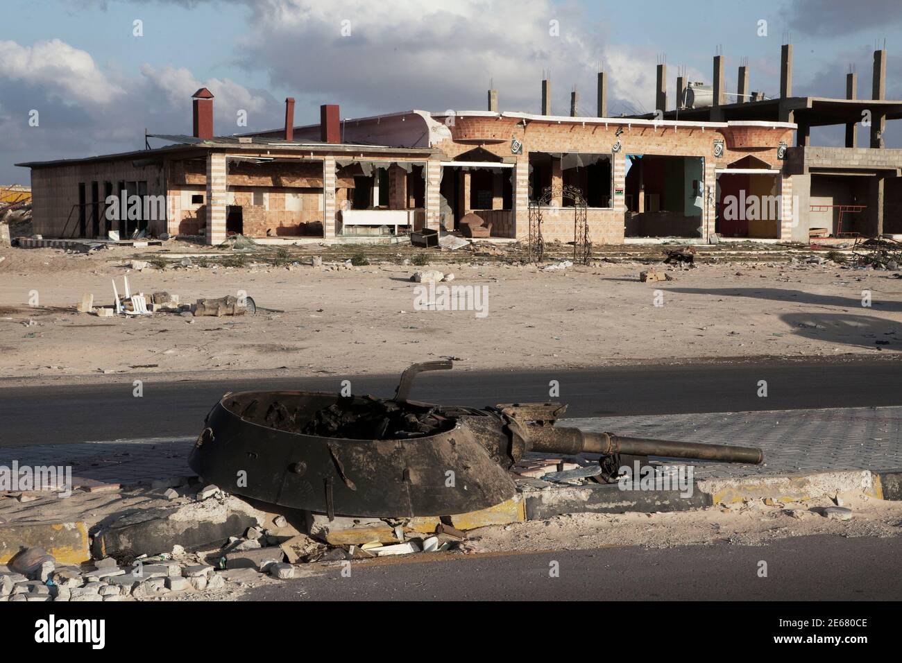 Destroyed tank libyan desert hi-res stock photography and images - Alamy
