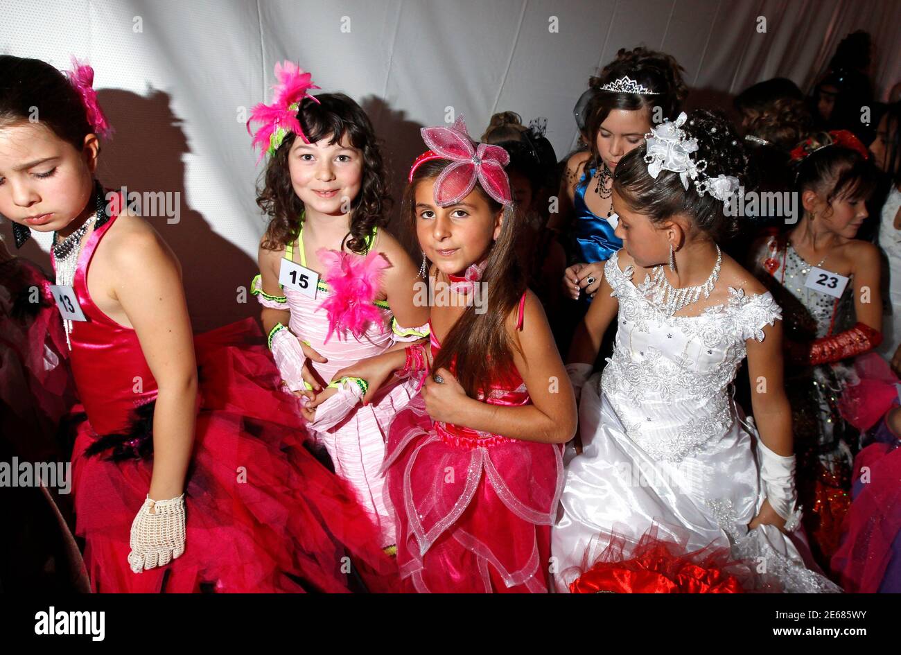 Mini miss contest hi-res stock photography and images - Alamy