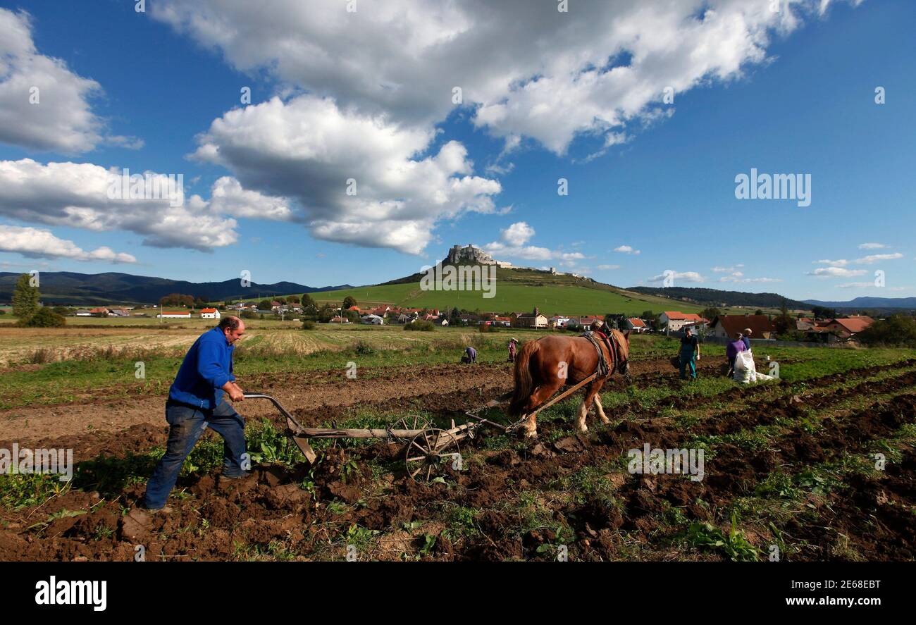 Traditional manual plough hi-res stock photography and images - Alamy