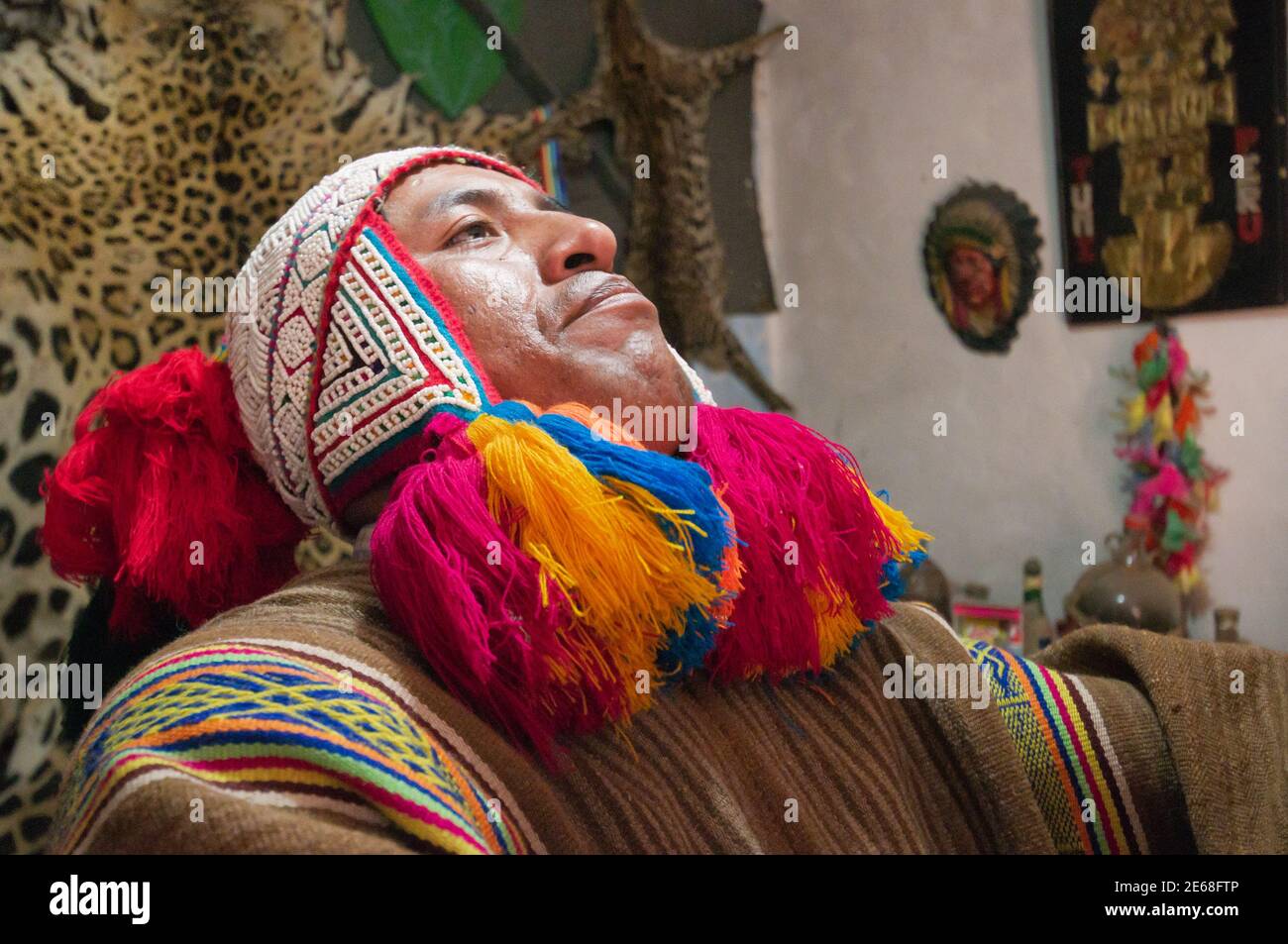 Curandero hi-res stock photography and images - Alamy