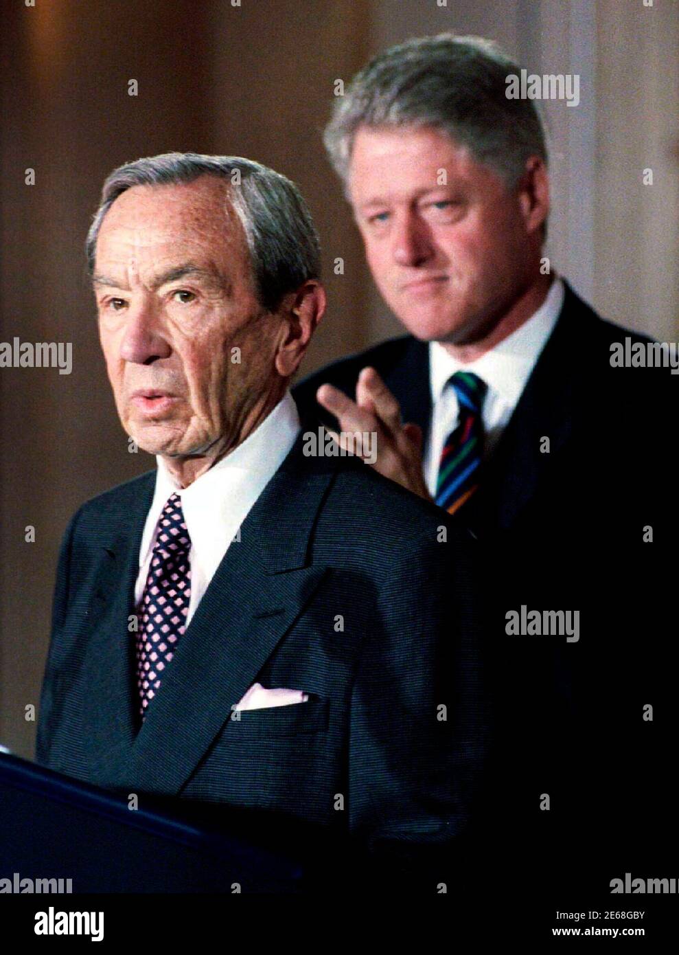 Warren christopher hi-res stock photography and images - Alamy