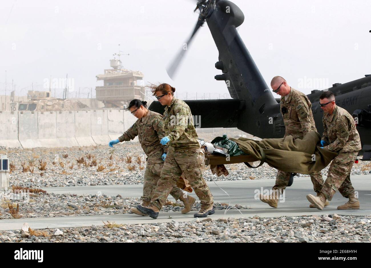 On forward operating base shank hi-res stock photography and images - Alamy