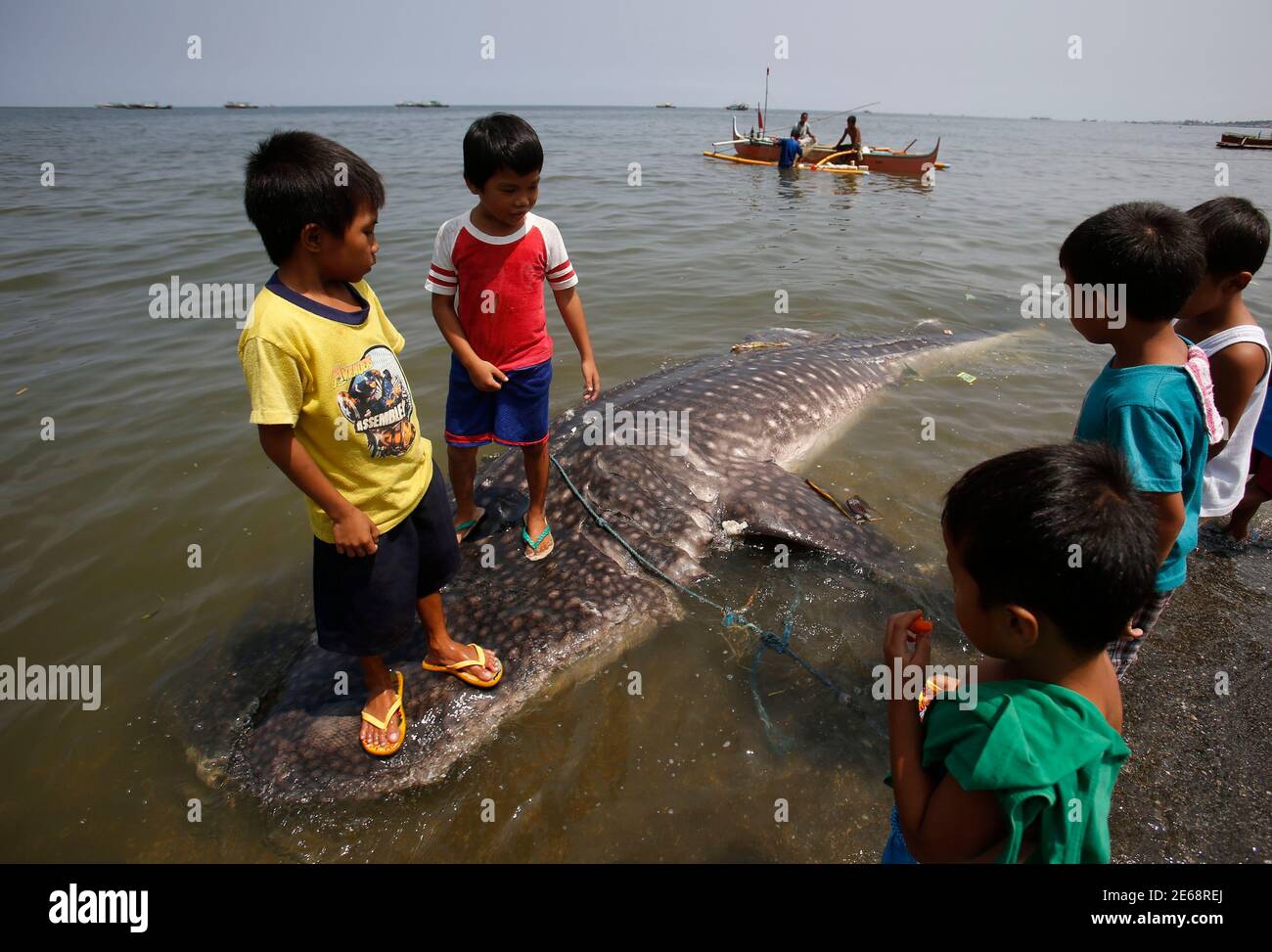 Filipino fisheries hi-res stock photography and images - Alamy