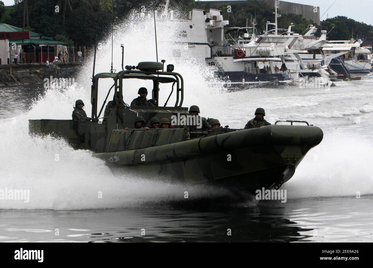 Small unit riverine craft hi-res stock photography and images - Alamy