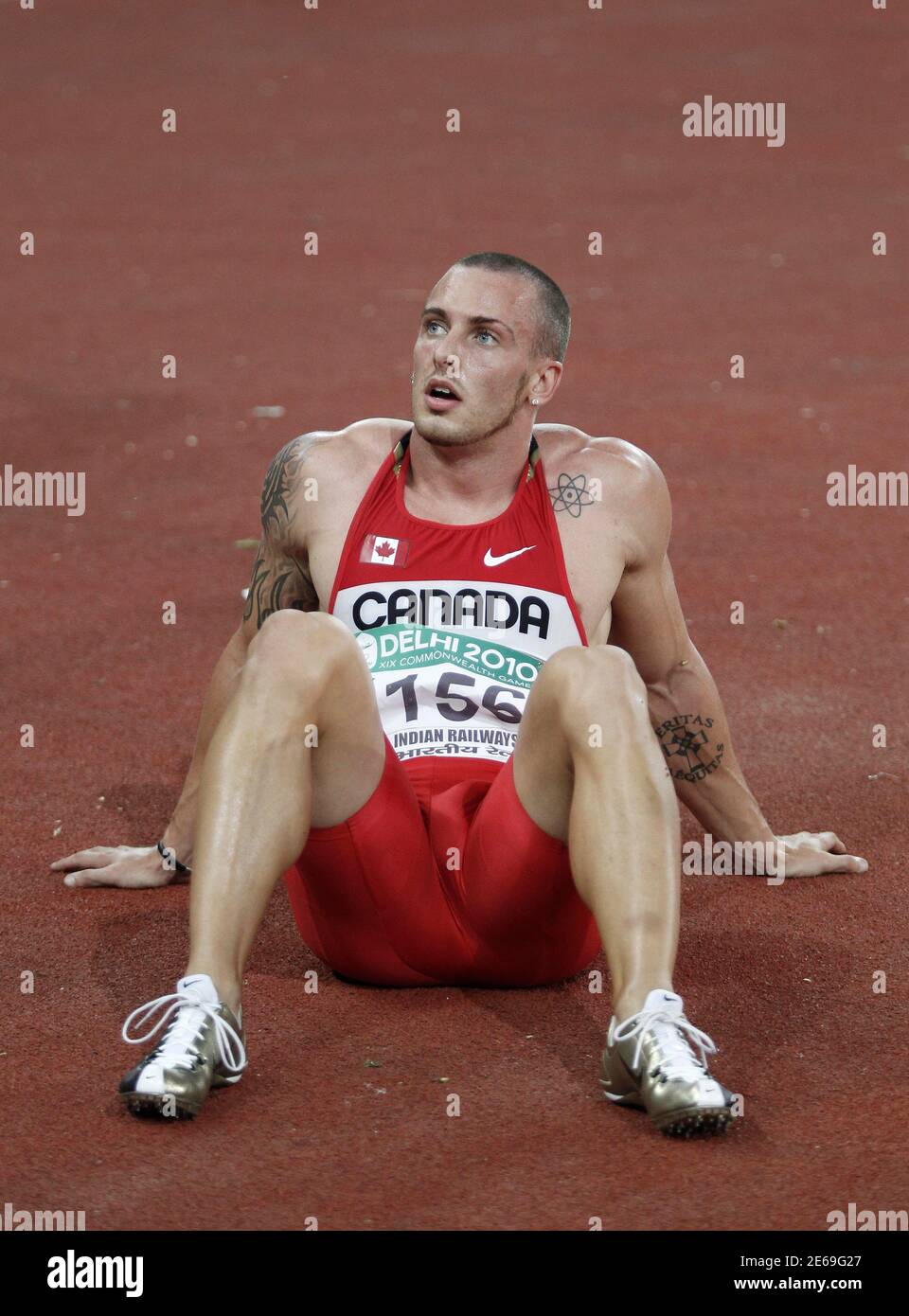 200 meter for men hi-res stock photography and images - Alamy