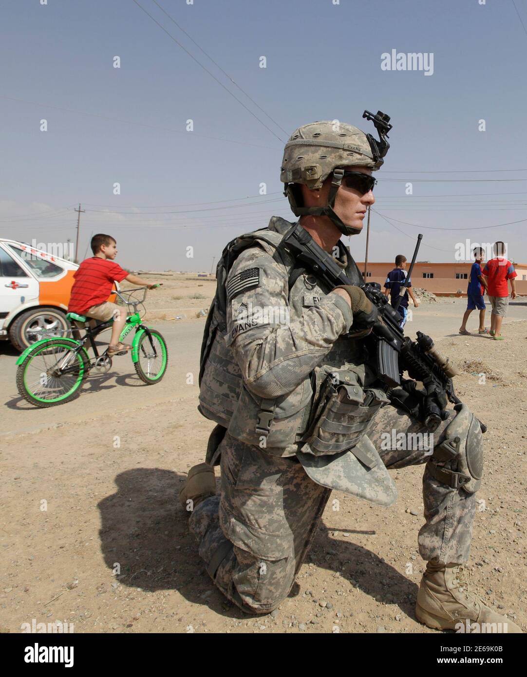 Turkmen soldier hi-res stock photography and images - Alamy