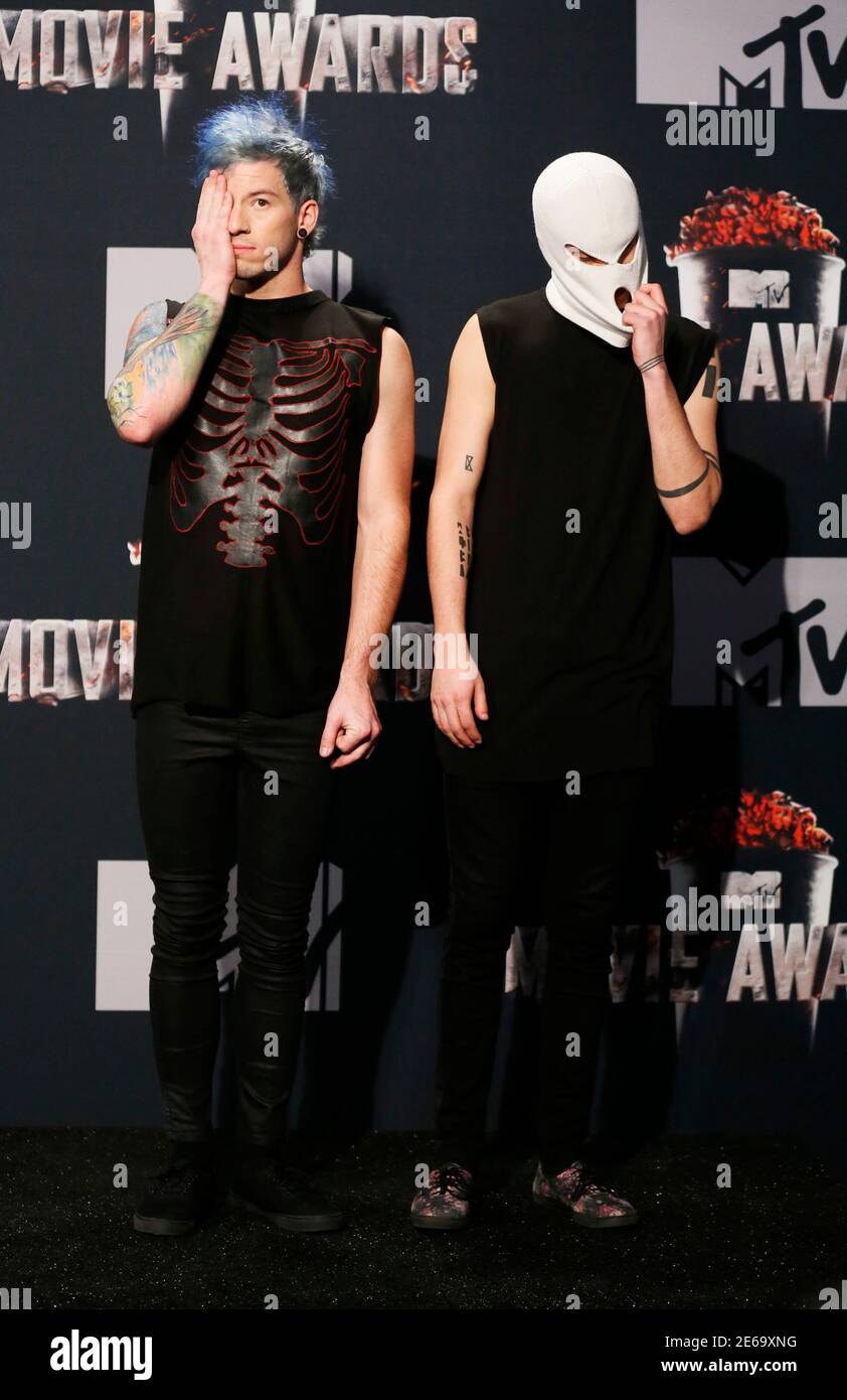 Tyler joseph and josh dun hi-res stock photography and images - Alamy