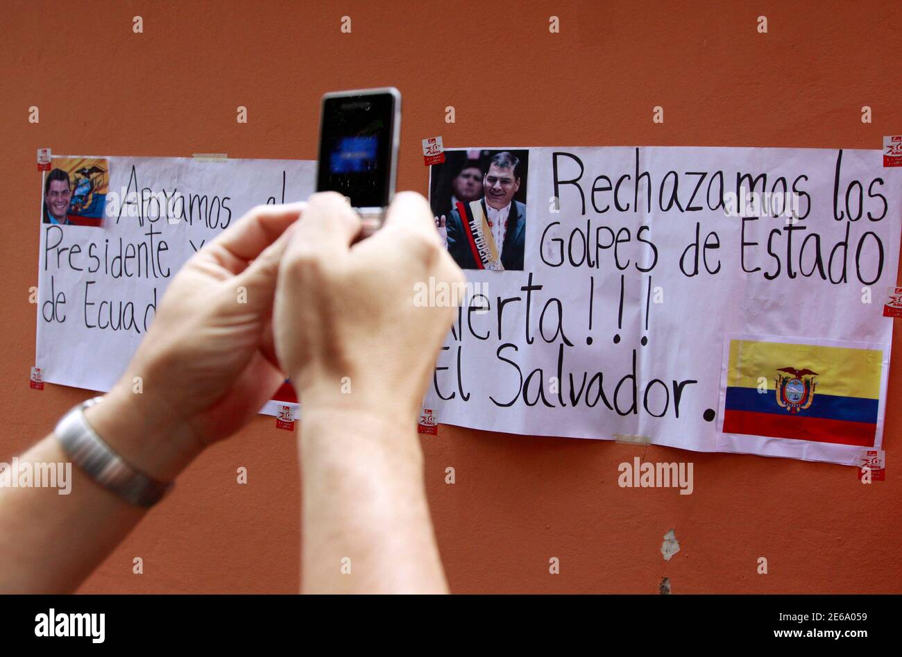 National liberation front poster hi-res stock photography and images ...