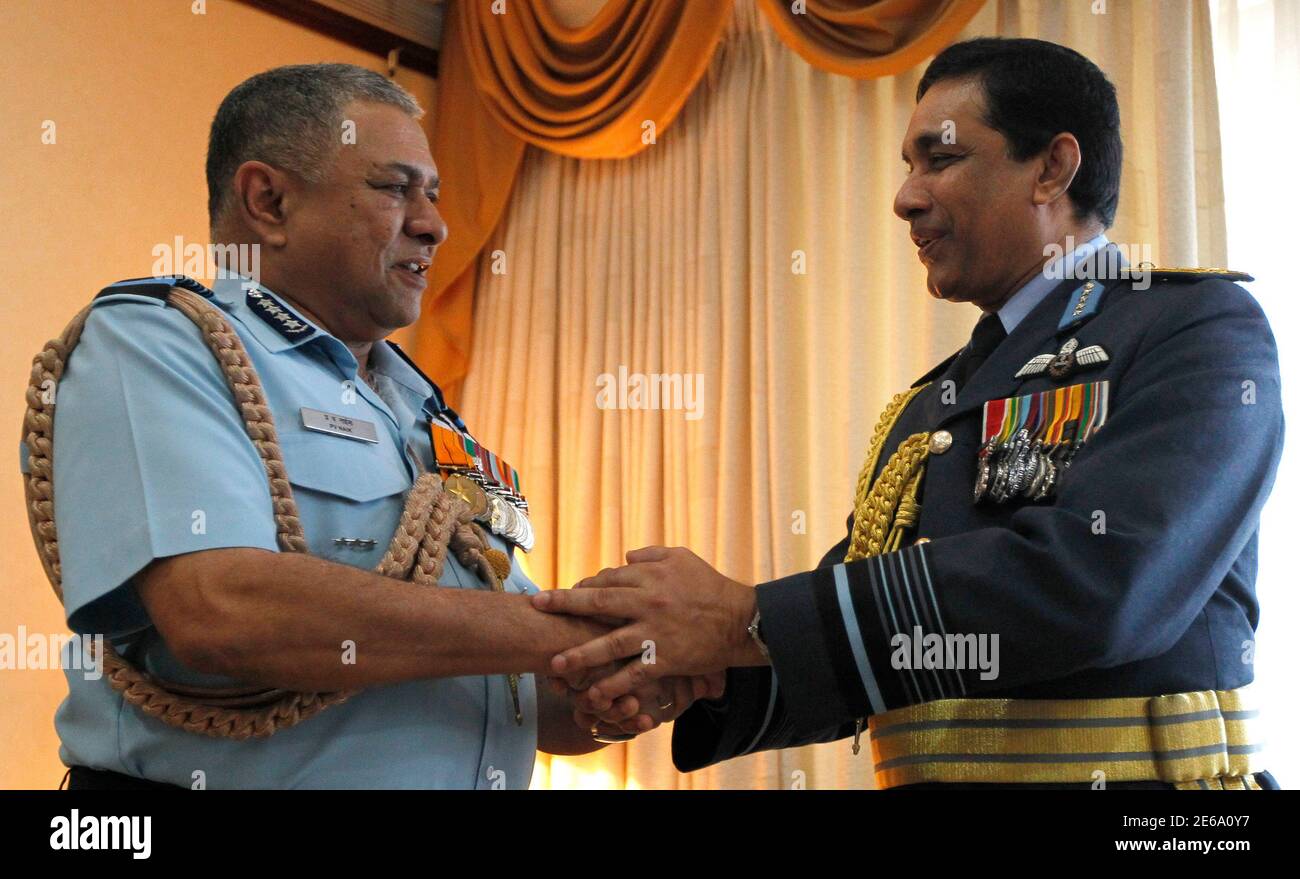 Sri lanka air force chief High Resolution Stock Photography and Images ...