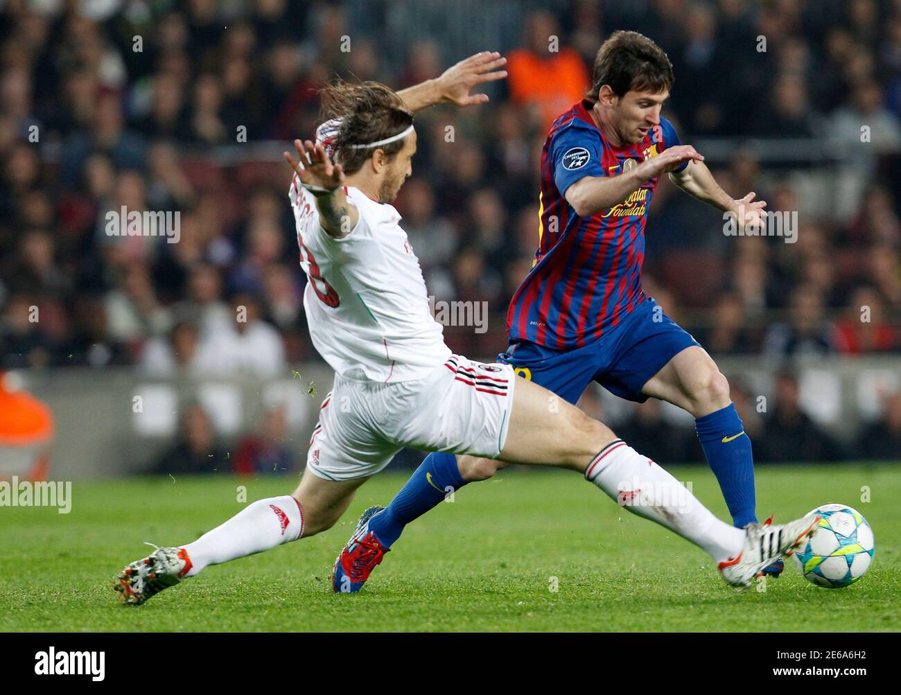 Lionel messi barcelona massimo ambrosini hi-res stock photography and ...