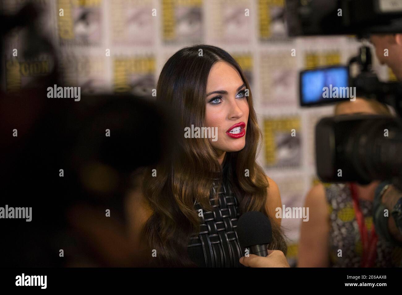 Megan fox comic con international hi-res stock photography and images ...
