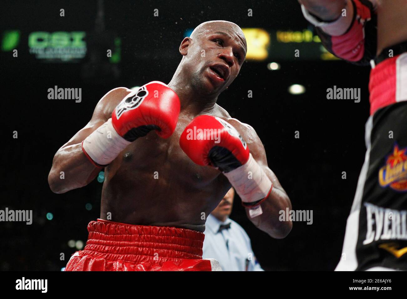 Floyd Mayweather 2012 High Resolution Stock Photography and Images - Alamy